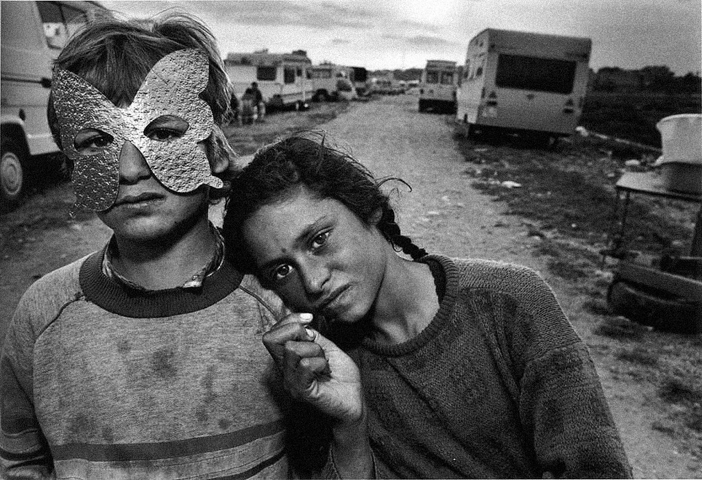 Mary Ellen Mark: Un icono en el mundo de la fotografía - fotofestín